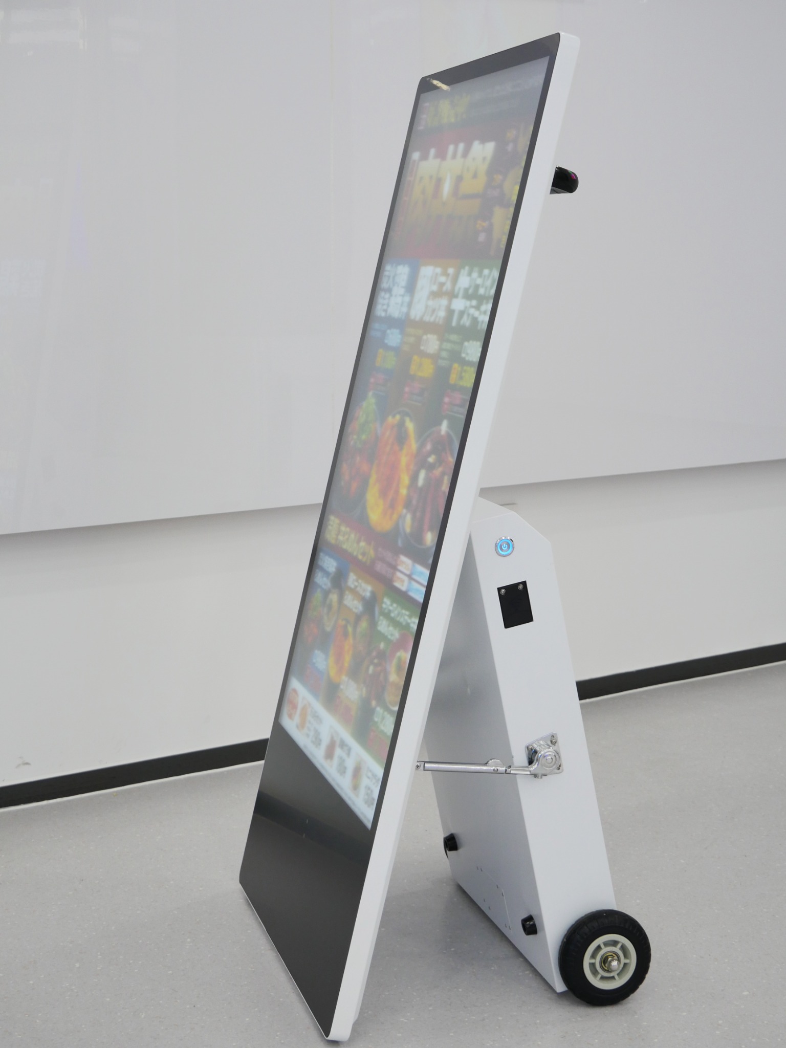 Portable outdoor digital LCD display , Outdoor battery powered LCD ...